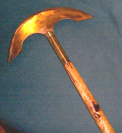 SharpPointyThings.com - Custom & Commercial Knives, Cloaks, and Costumes